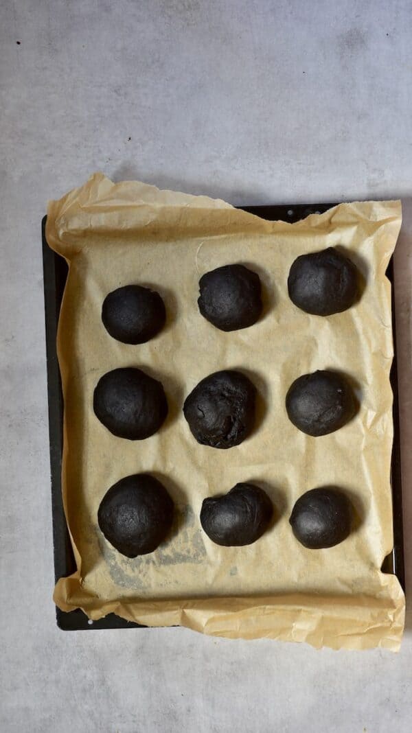 Natural Squid Ink Black Burger Buns - Alphafoodie