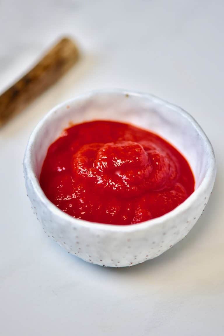 DIY Simple Homemade Ketchup Recipe - Alphafoodie