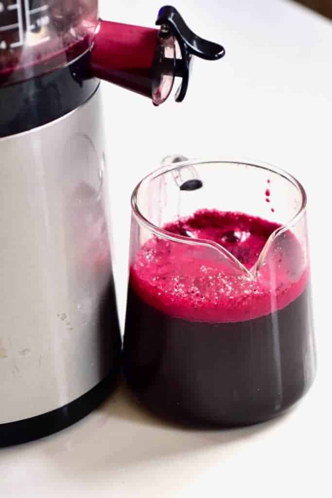 Simple Beetroot And Ginger Juice Recipe - Alphafoodie