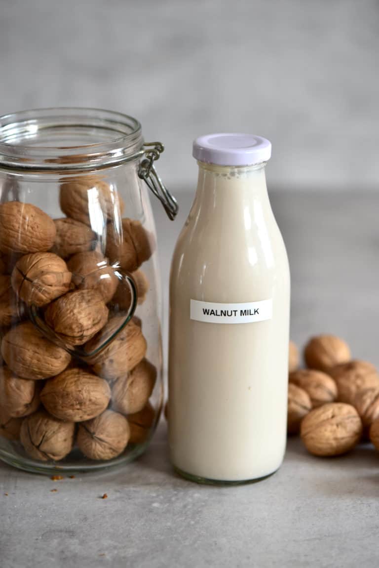 How To Make Homemade Walnut Milk - Alphafoodie