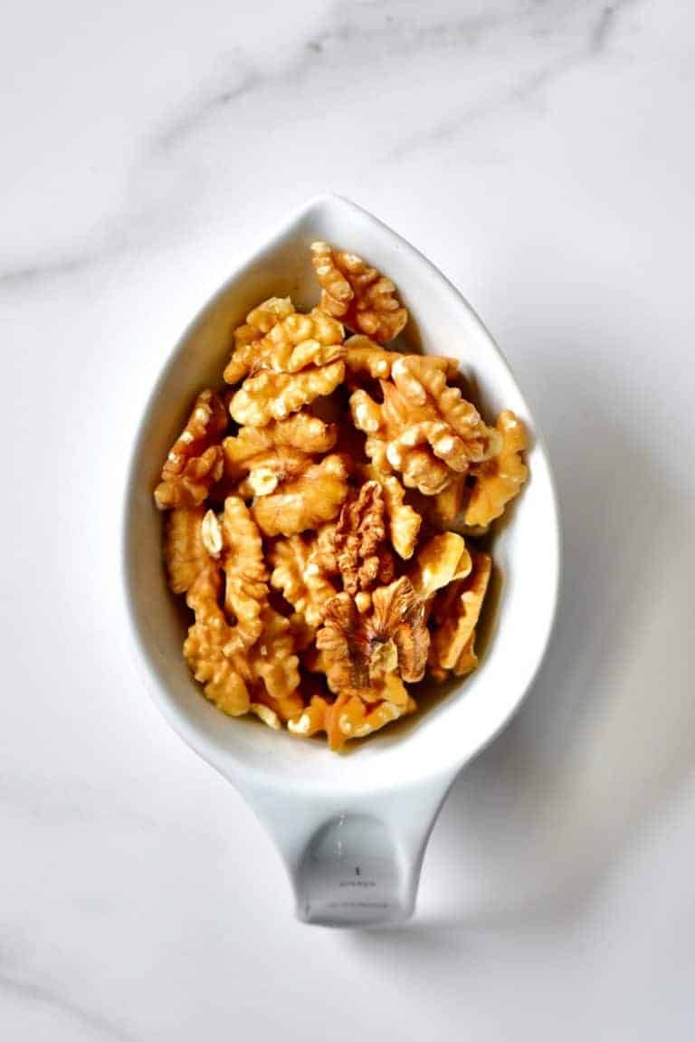 How To Make Homemade Walnut Milk - Alphafoodie