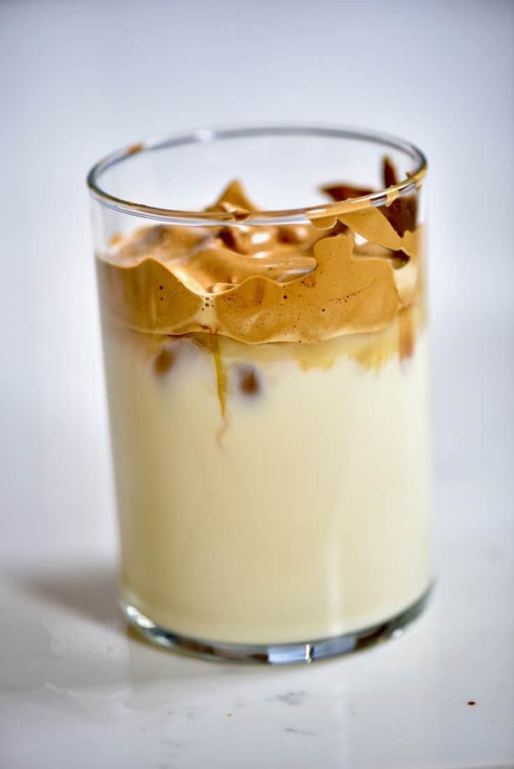 Simple Homemade Frothy Dalgona Latte (Whipped Coffee) - Alphafoodie