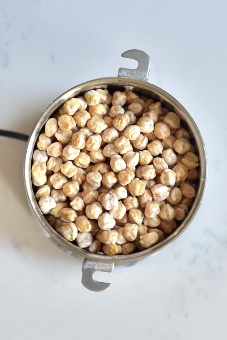 How To Make Chickpea Flour (TWO Methods!)- Alphafoodie