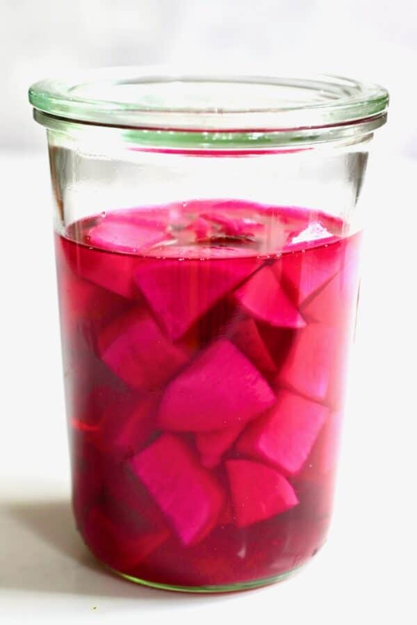 Simple Middle Eastern Pickled Turnips (pink pickles) - Alphafoodie