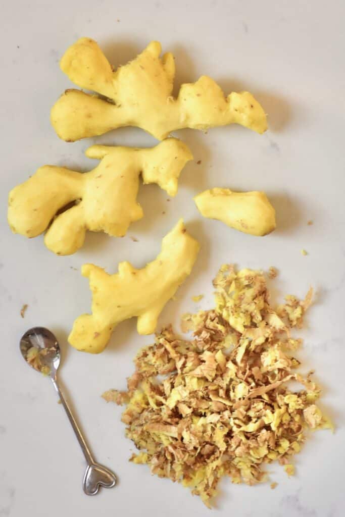 How to Peel Ginger Quickly and Easily - Alphafoodie