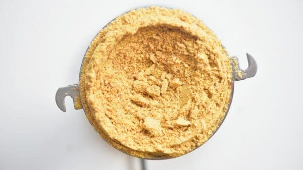 How To Grind Flaxseed (Flaxseed Meal) - Alphafoodie