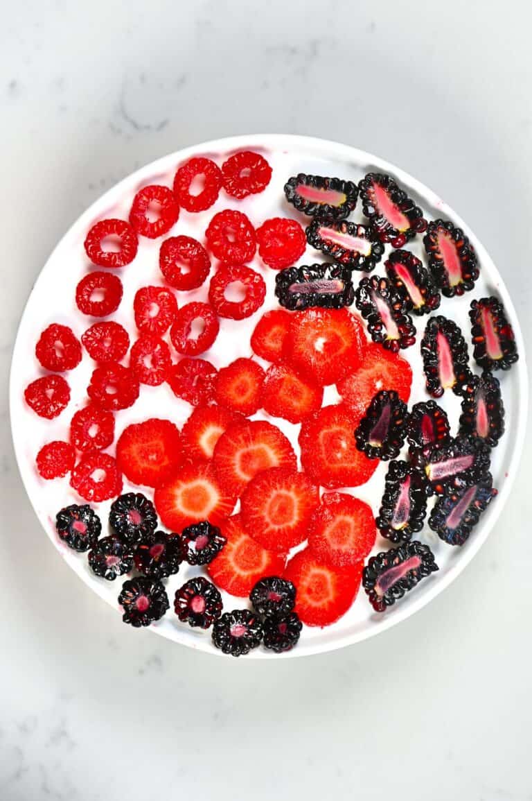 Simple Fresh Fruit Sushi (Dessert Sushi) - Alphafoodie