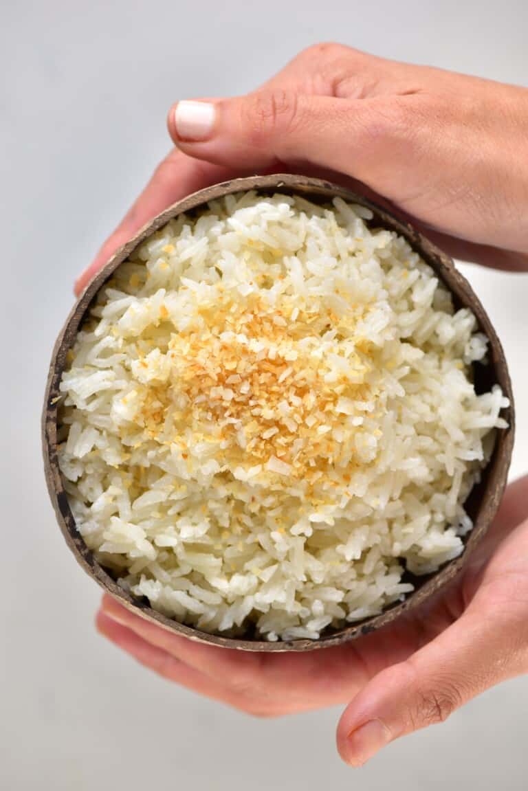 How to Cook the Perfect Coconut Rice - Alphafoodie