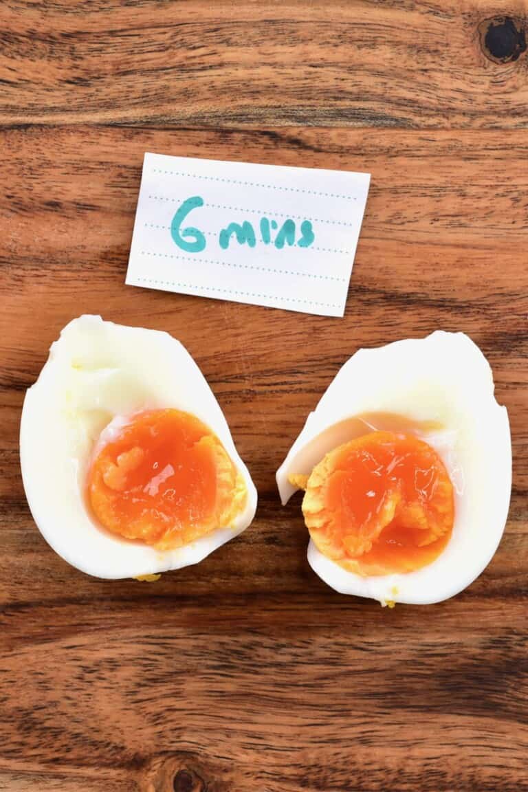 How Long to Boil Eggs (Boiling Time Guide) - Alphafoodie