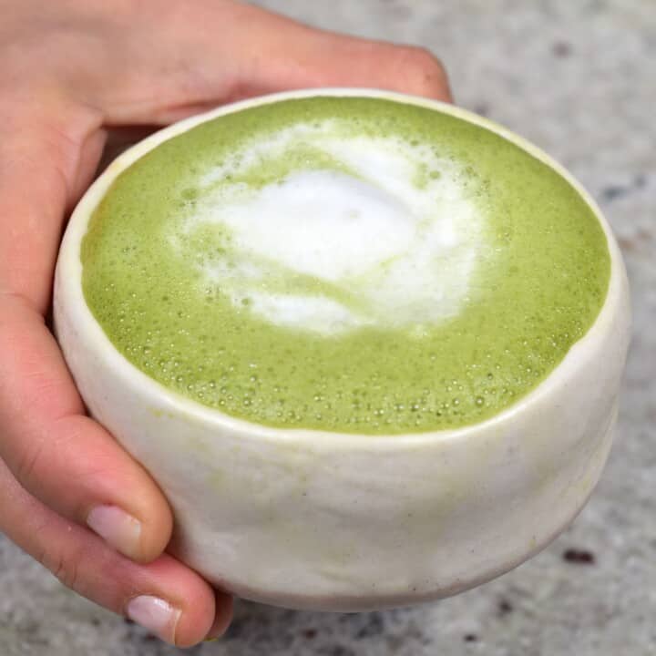 How To Make Matcha Latte - Alphafoodie