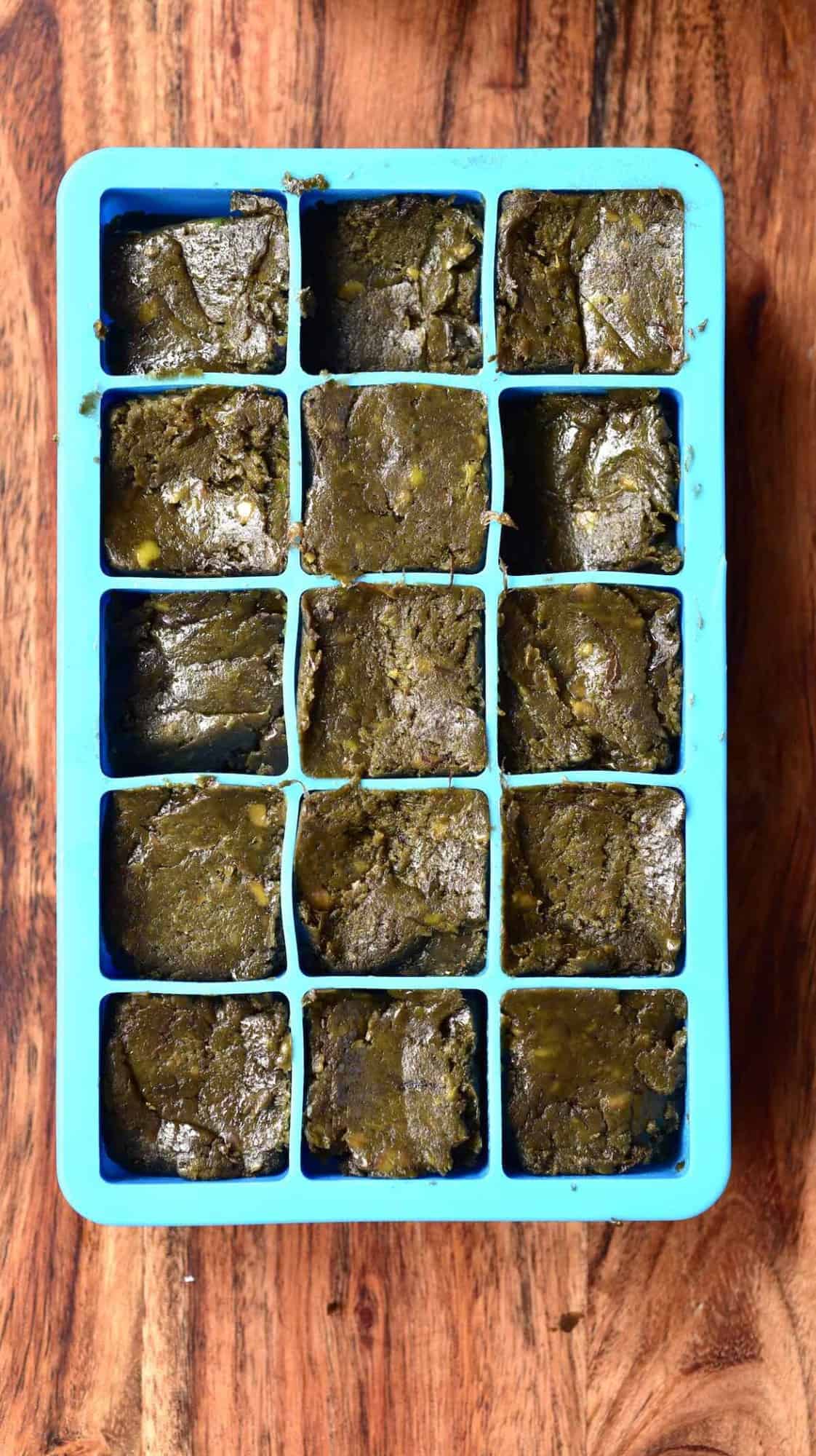 How To Make Avocado Oil (Extra Virgin - Cold Process) - Alphafoodie