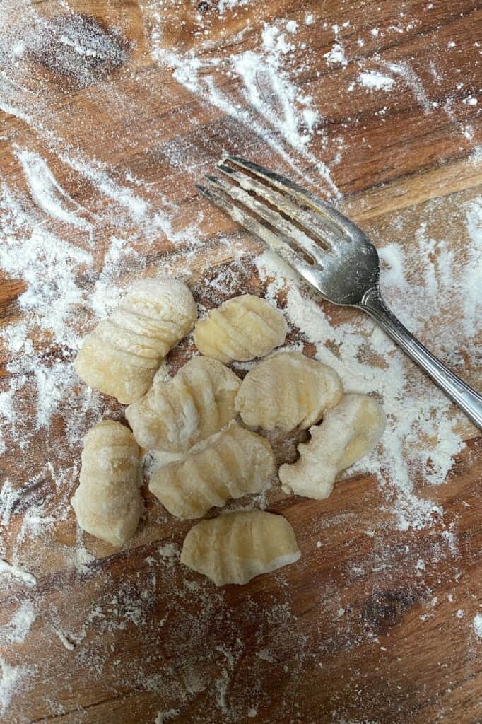 Easy Homemade Potato Gnocchi (+ lemon herb sauce) - Alphafoodie