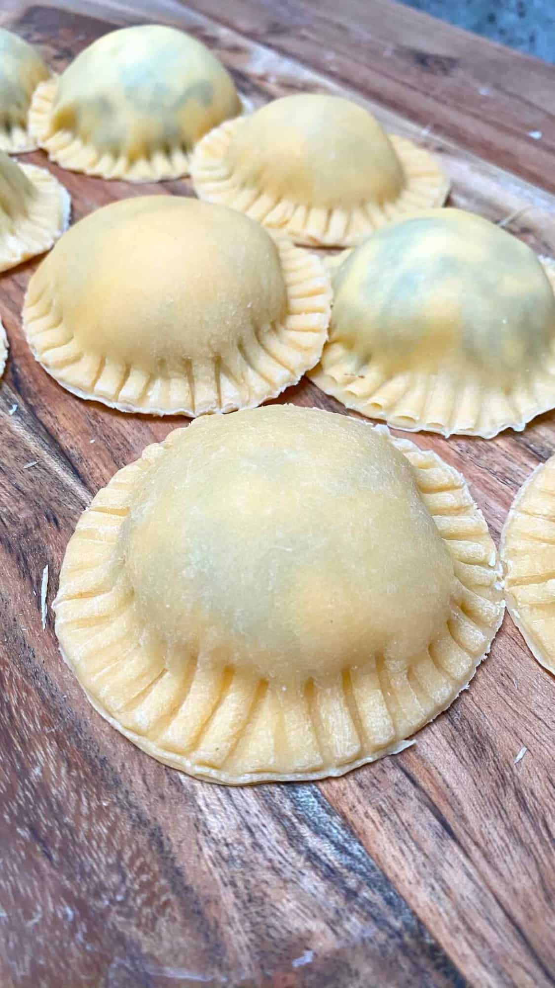 Homemade Ricotta And Spinach Ravioli - Alphafoodie