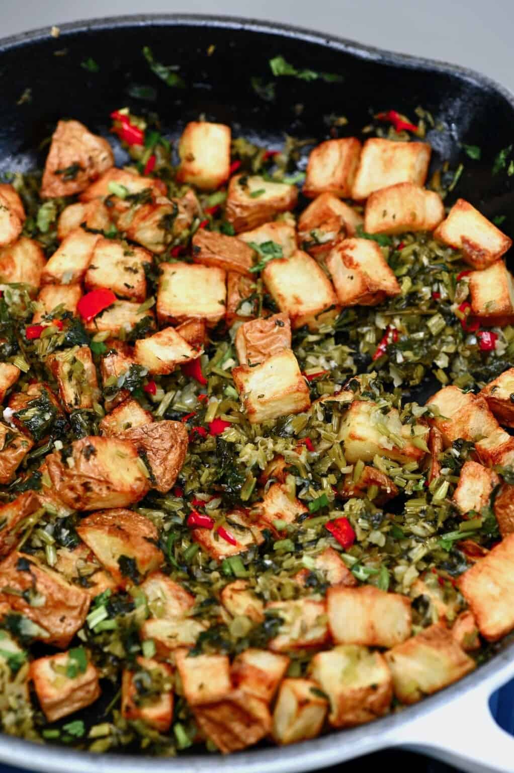 Lebanese Spicy Potatoes Batata Harra - Alphafoodie