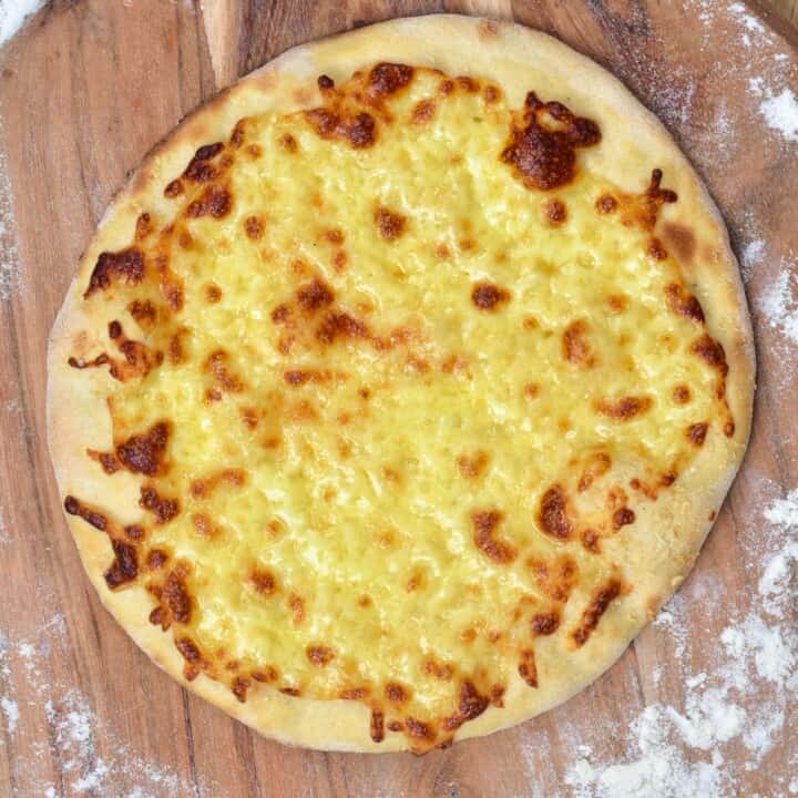 Easy Cheese Flatbread (Cheese Manakish) - Alphafoodie