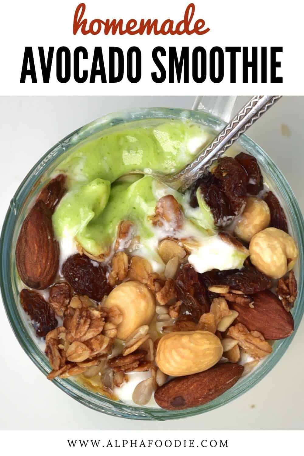 Creamy Banana Avocado Smoothie Recipe - Alphafoodie
