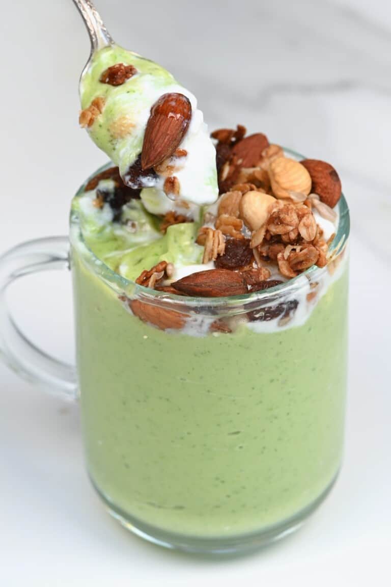 Creamy Banana Avocado Smoothie Recipe - Alphafoodie