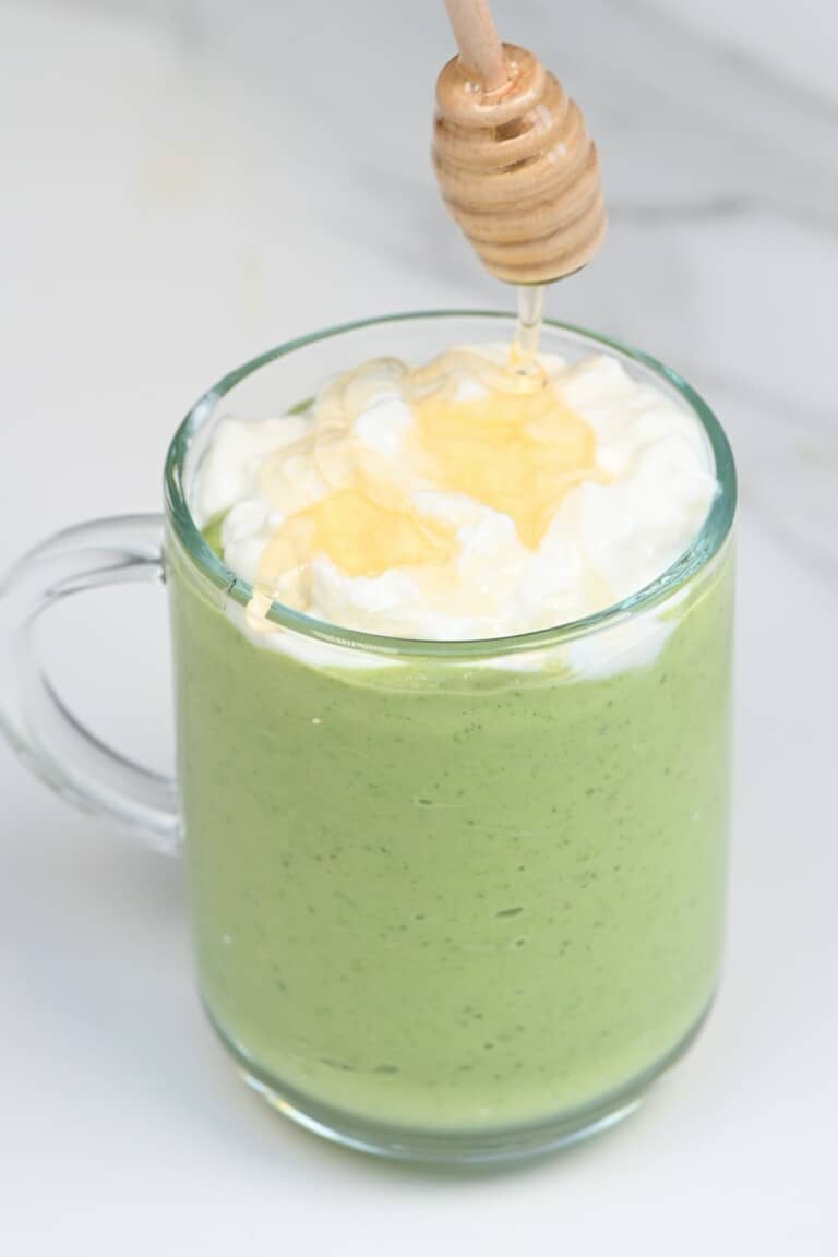 Creamy Banana Avocado Smoothie Recipe - Alphafoodie