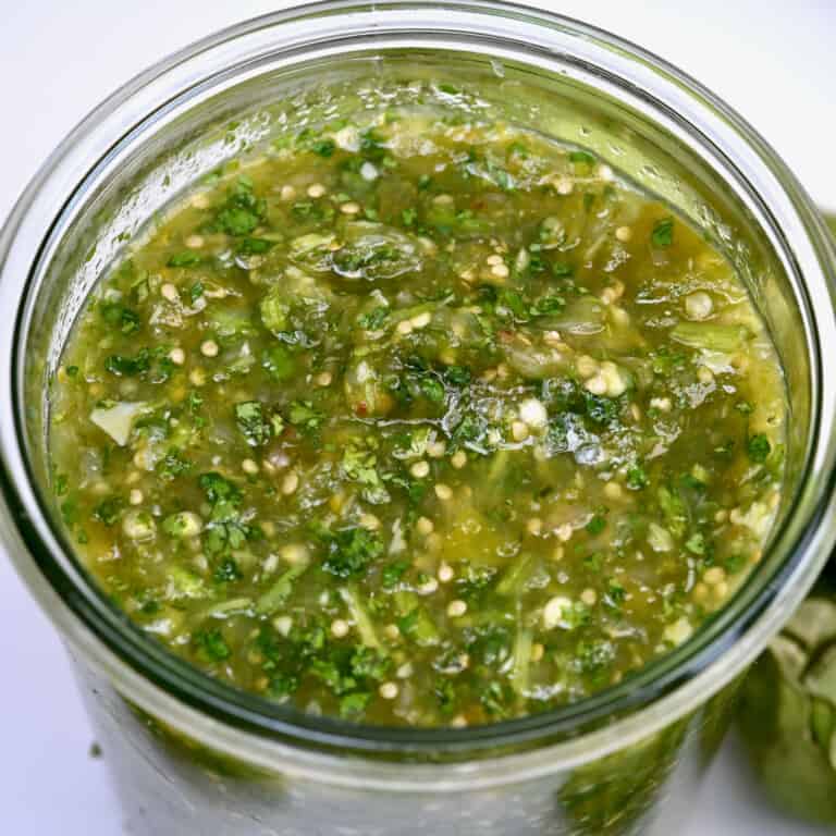 Tomatillo Green Chili Salsa (Salsa Verde) - Alphafoodie