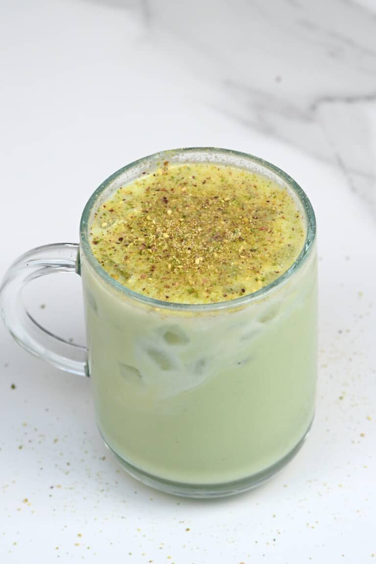 Vietnamese Avocado Shake (Sinh To Bo/ Avocado Milk) - Alphafoodie
