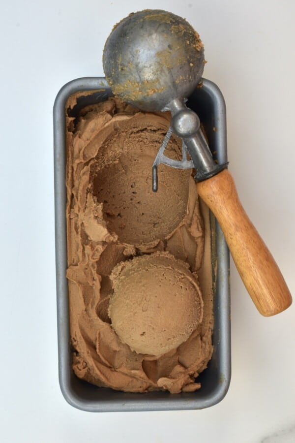 How To Make Coffee Ice Cream (Vegan Coffee Ice Cream) - Alphafoodie