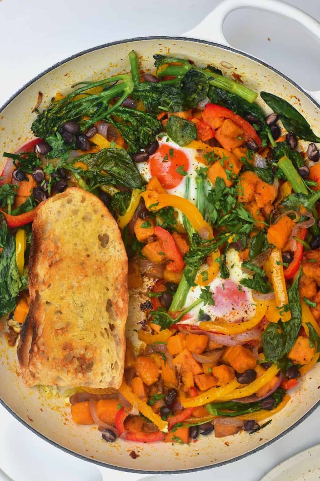 Sweet Potato Breakfast Hash (Vegetarian Hash) - Alphafoodie