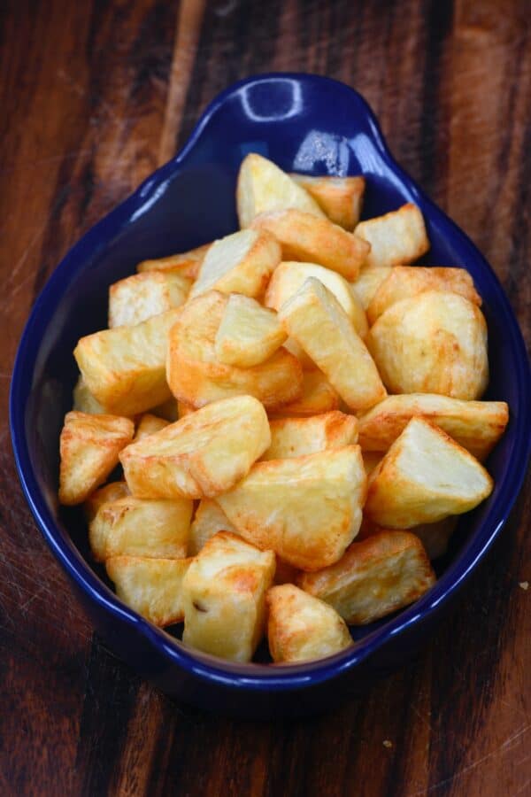 Healthy Patatas Bravas (Spanish Potatoes with Salsa Brava) - Alphafoodie