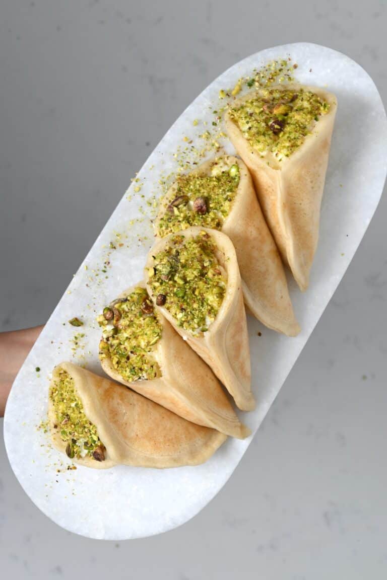 Qatayef Ashta (Lebanese Filled Pancakes | Ramadan Dessert) - Alphafoodie