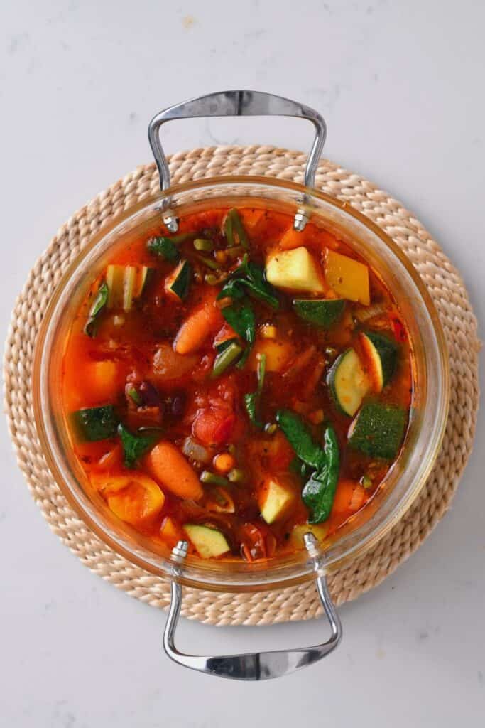 Vegetarian Minestrone Soup (Vegetable Tomato Pasta Soup | 3 Methods ...
