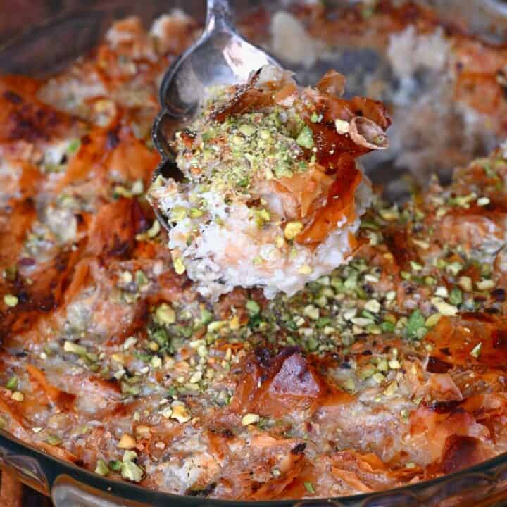 Om Ali (Egyptian Bread Pudding) - Alphafoodie