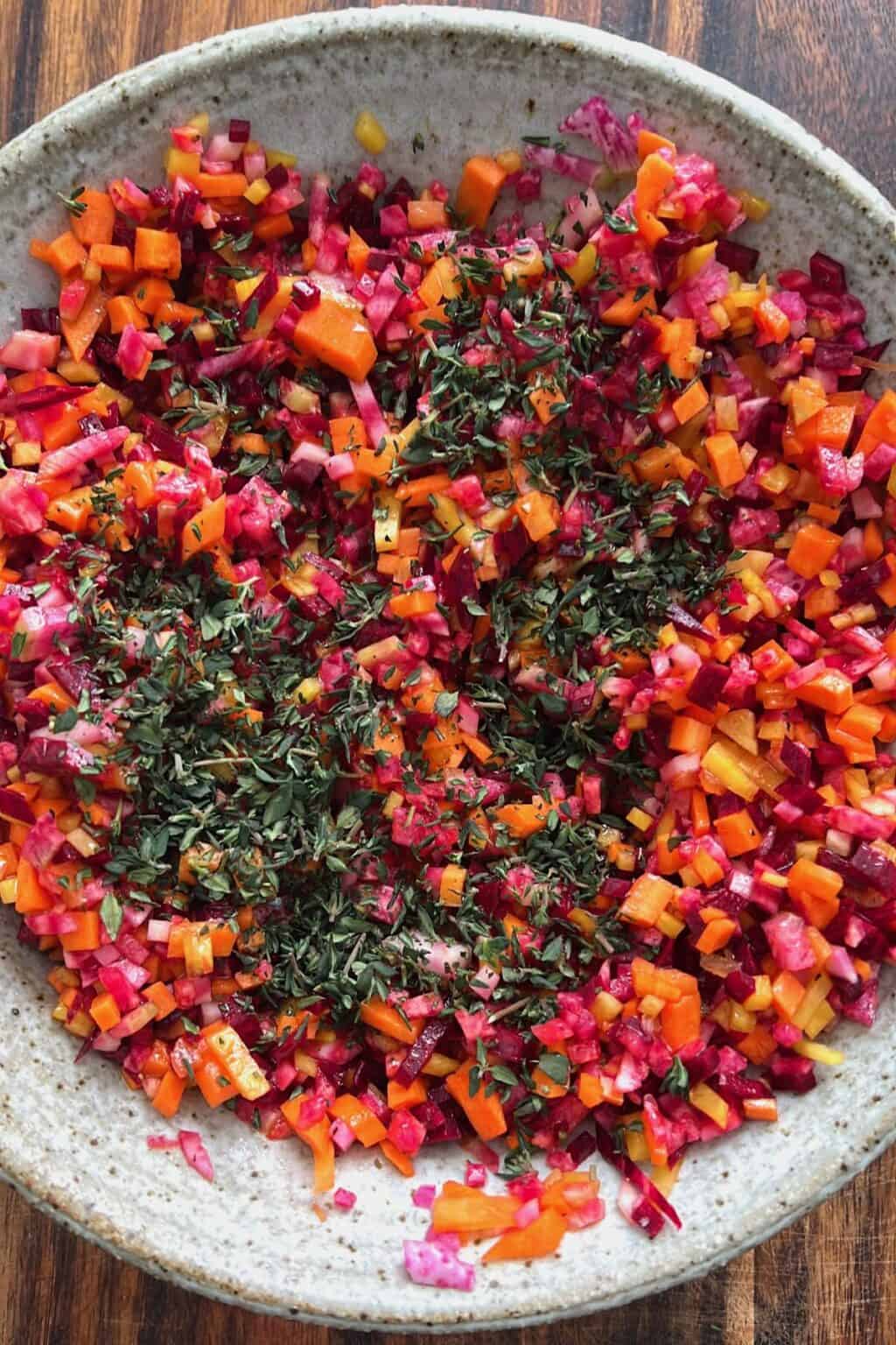 Easy Beet and Carrot Salad (Raw Root Vegetable Salad) - Alphafoodie