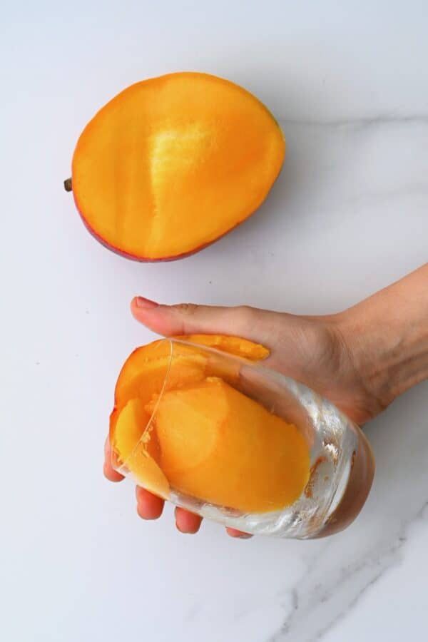 How to Make Mango Juice (Mango Nectar) - Alphafoodie