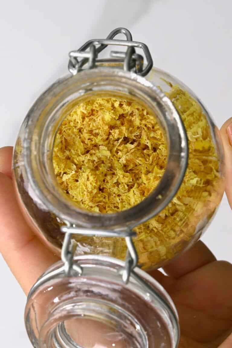 How to Zest Lemon (5 Methods) - Alphafoodie