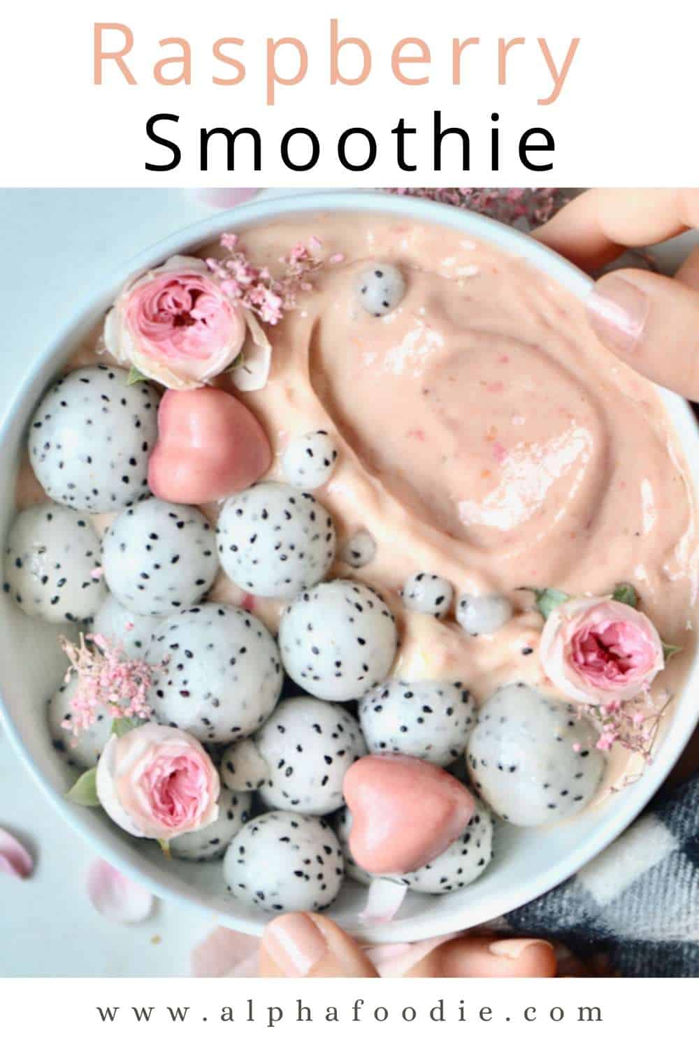 The Best Raspberry Smoothie - Alphafoodie