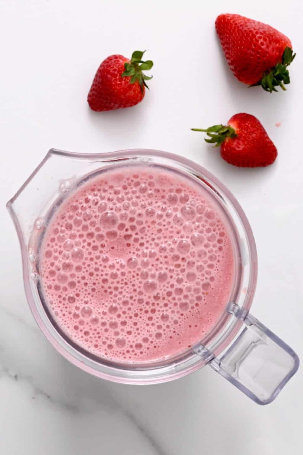 Strawberry Milk (Fast & Delicious!) - Alphafoodie