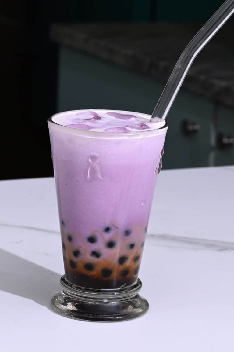 How To Make Taro Milk Tea (Taro Bubble Tea) - Alphafoodie