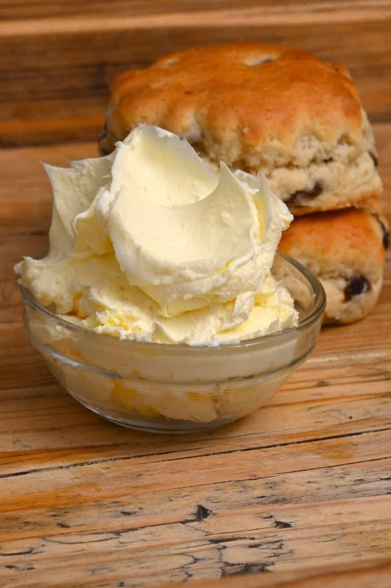 The Perfect Clotted Cream Recipe - Alphafoodie
