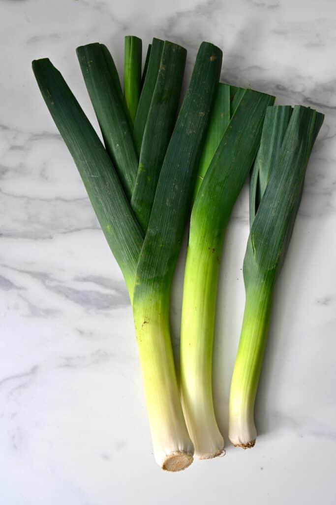 How to Cut Leeks and How to Cook Them - Alphafoodie