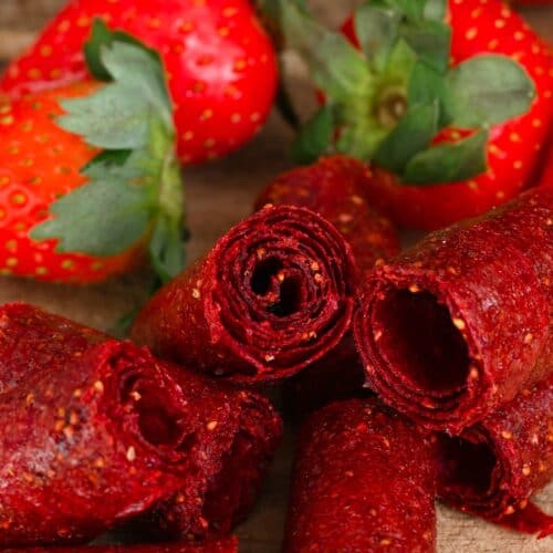 Tanghulu Recipe (Candied Fruit) + Video - Alphafoodie