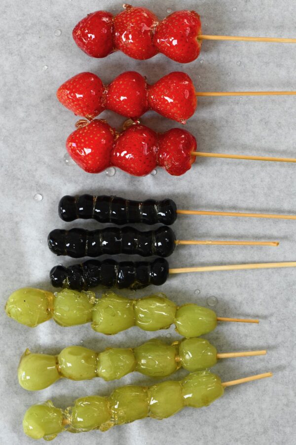 How to Make Tanghulu (Candied Fruit) - Alphafoodie