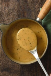 Easy Brown Gravy Recipe (With or Without Drippings)- Alphafoodie