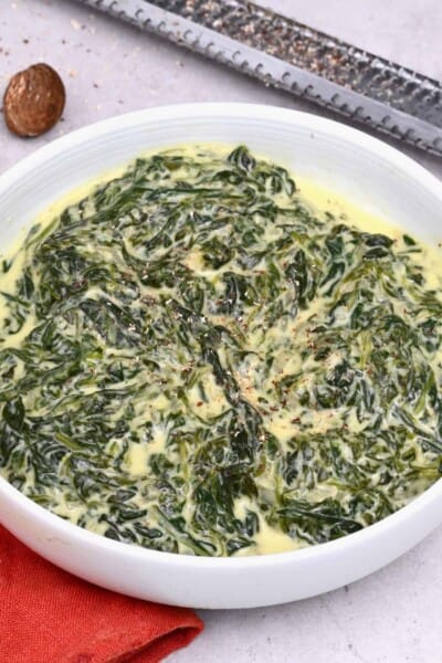 The Best Creamed Spinach Recipe - Alphafoodie