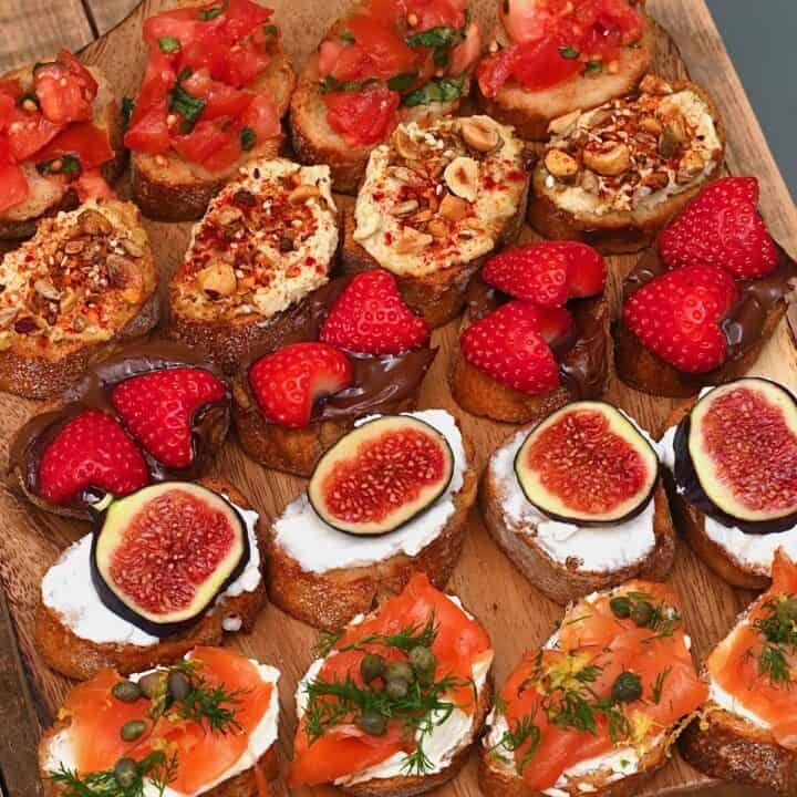 How To Make Crostini (Tips + Toppings) - Alphafoodie