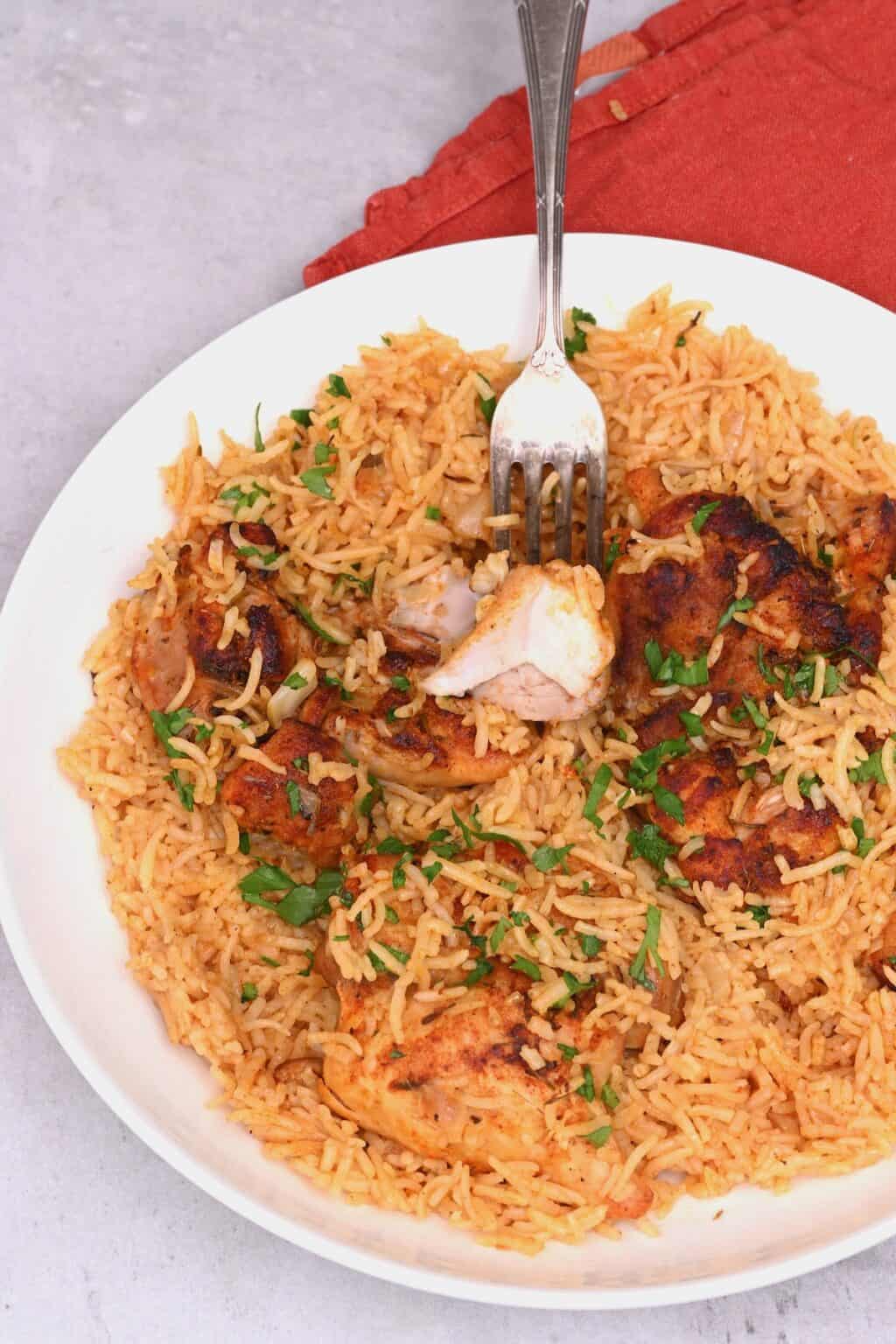 One Pot Chicken and Rice - Alphafoodie