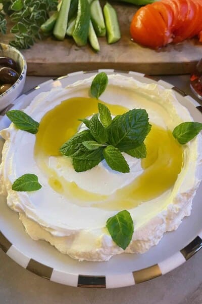 Homemade Labneh Recipe - Alphafoodie