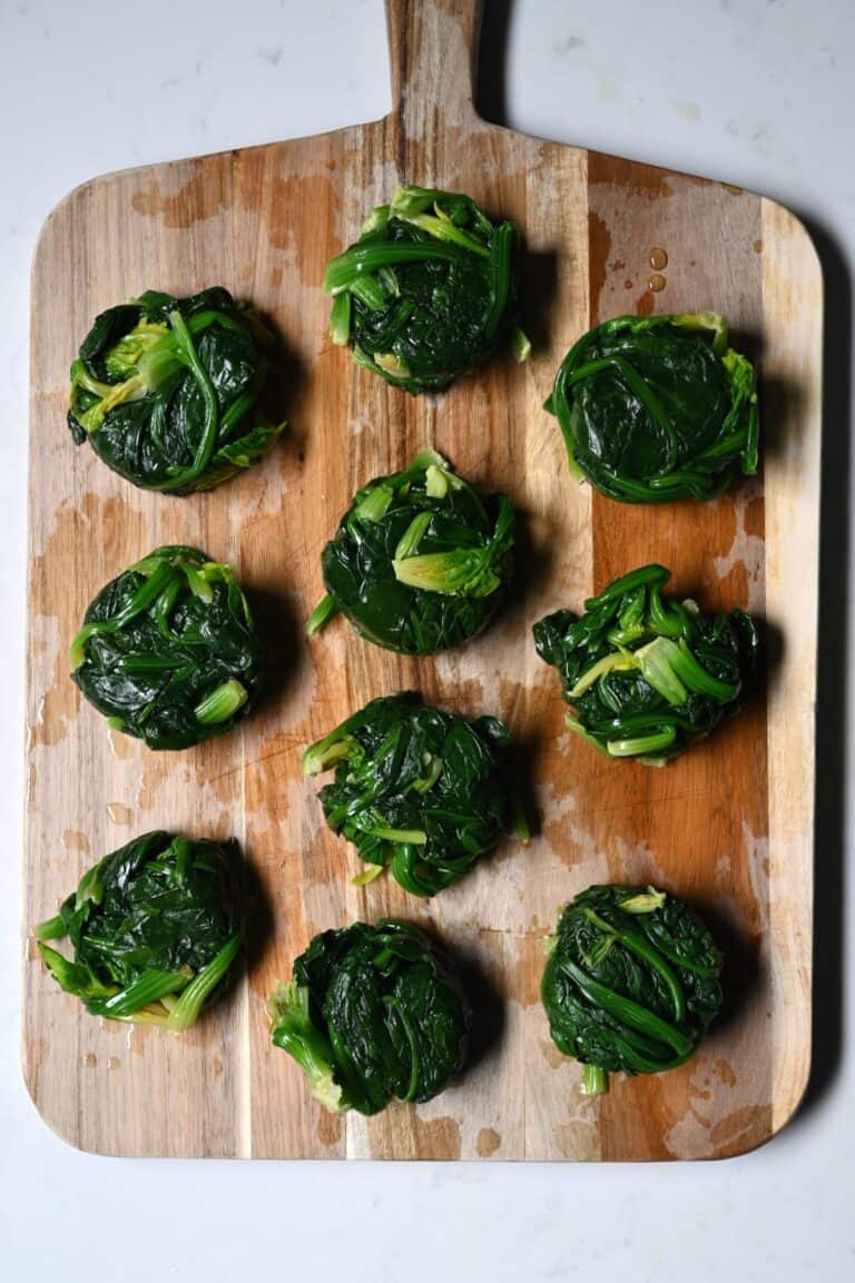 How to Freeze Spinach (The Best Way!) - Alphafoodie