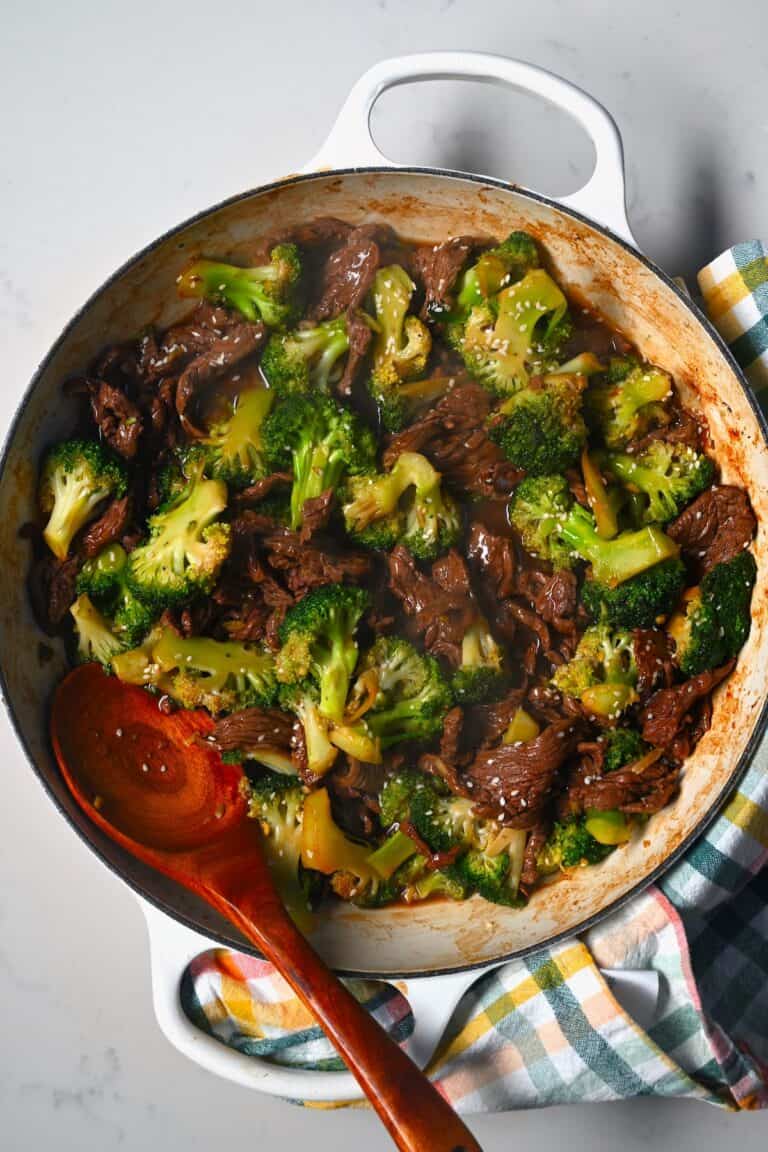 Easy Beef and Broccoli - Alphafoodie
