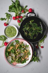 How to Eat and Store Radish Greens - Alphafoodie