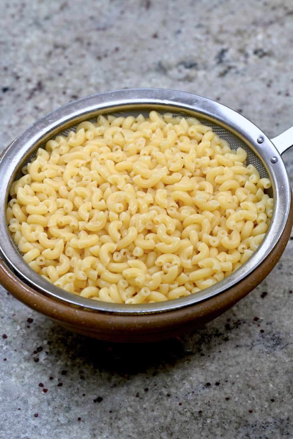The Best Mac and Cheese Recipe - Alphafoodie