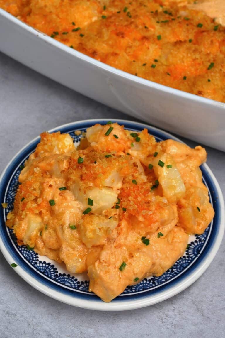 Fabulous Cheesy Potatoes - Alphafoodie